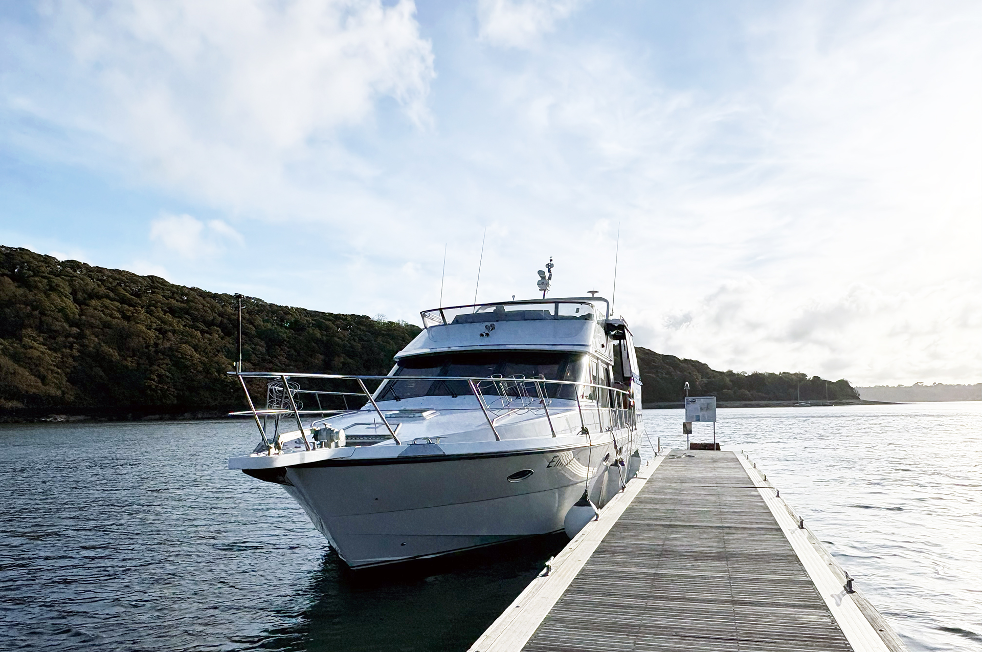ABOUT - Pendennis Boat Charters